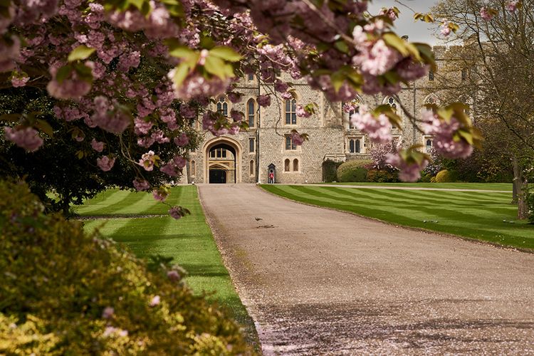 15 Famous English Manor Houses & Stately Homes Used in Film & Television